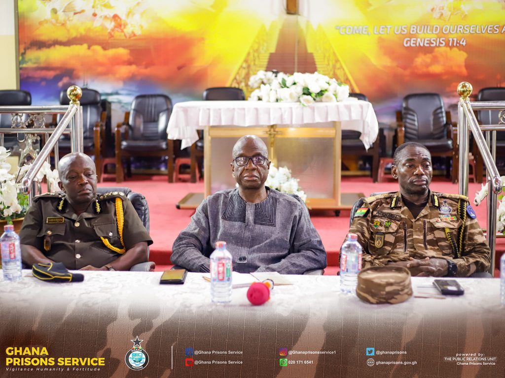 THE RIGHT TO INFORMATION COMMISSION SENSITIZES PRISONS OFFICERS – Ghana ...